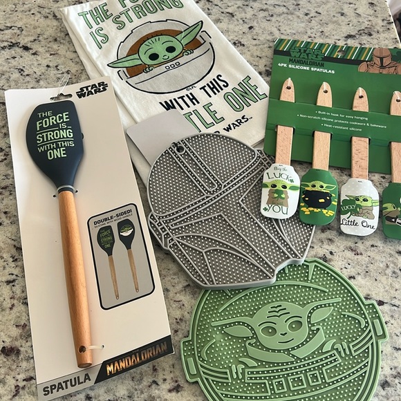 Kitchen | Baby Yoda Star Wars Mandalorian Kitchen Set Perfect For ...